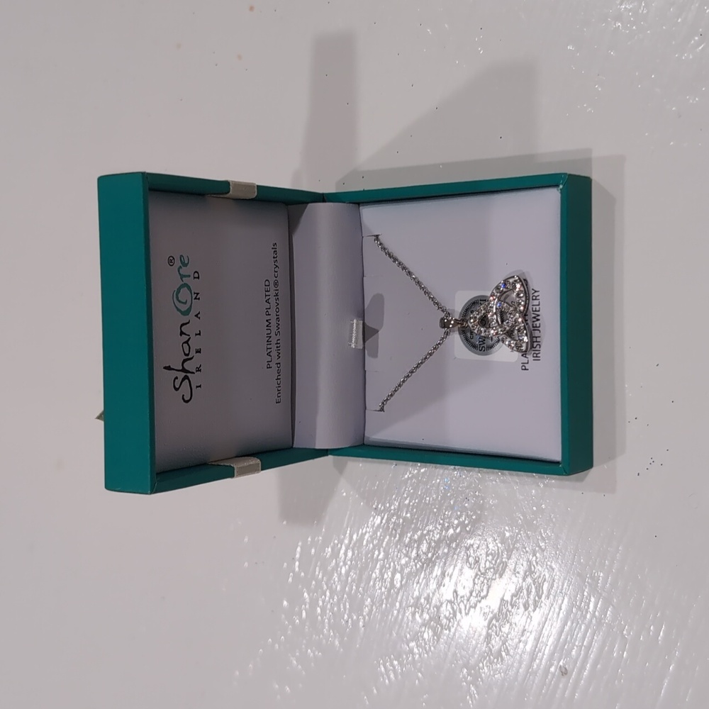 Brand New Shanore Celtic Trinity Knot Swarovski Cryst… - Gem